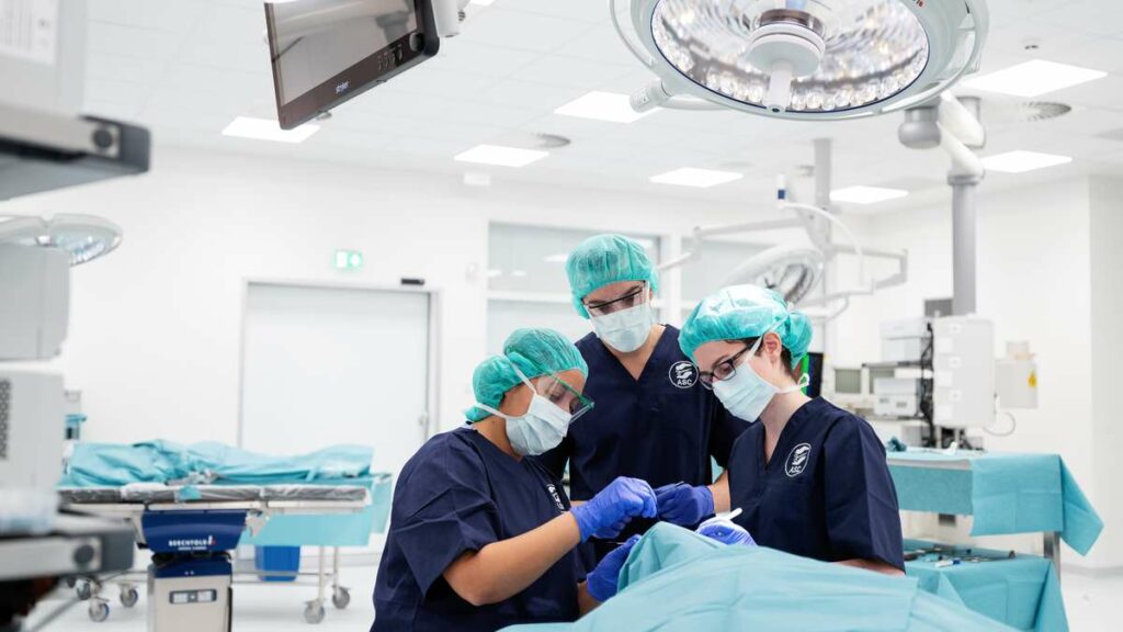 About Us - Amsterdam Skills Centre